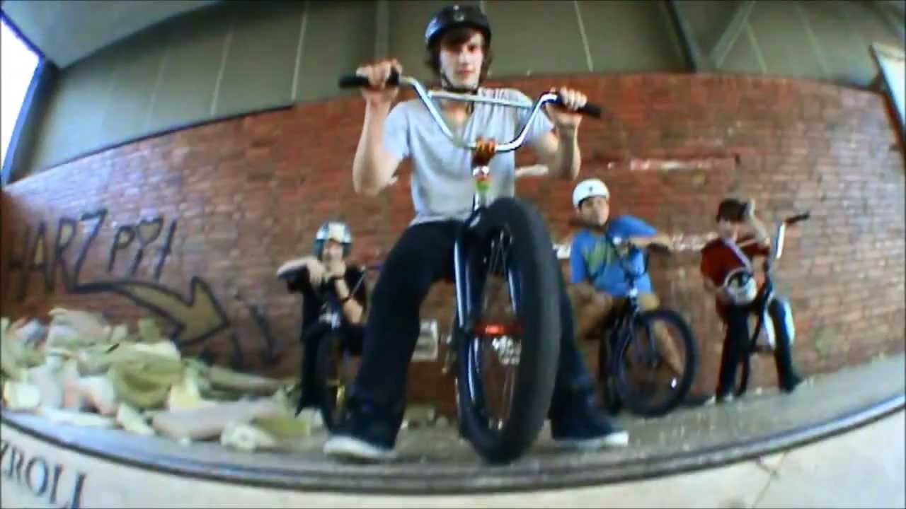 Robert Denker Tailwhips - YouTube