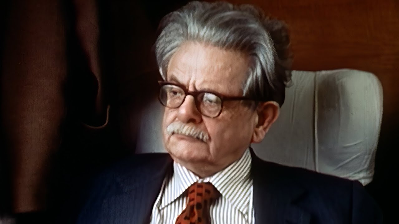 Elias Canetti – Der Ohrenzeuge - YouTube