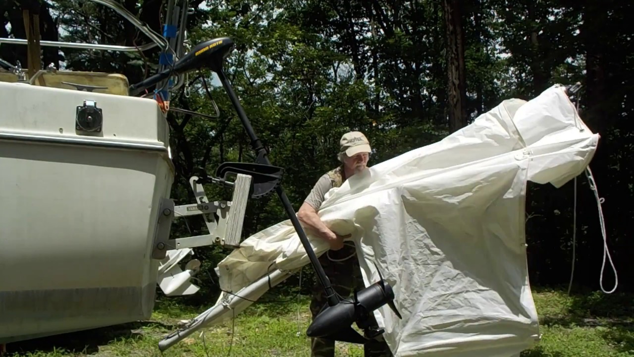 From Sailboat to Motorboat in a Balboa 21 - YouTube