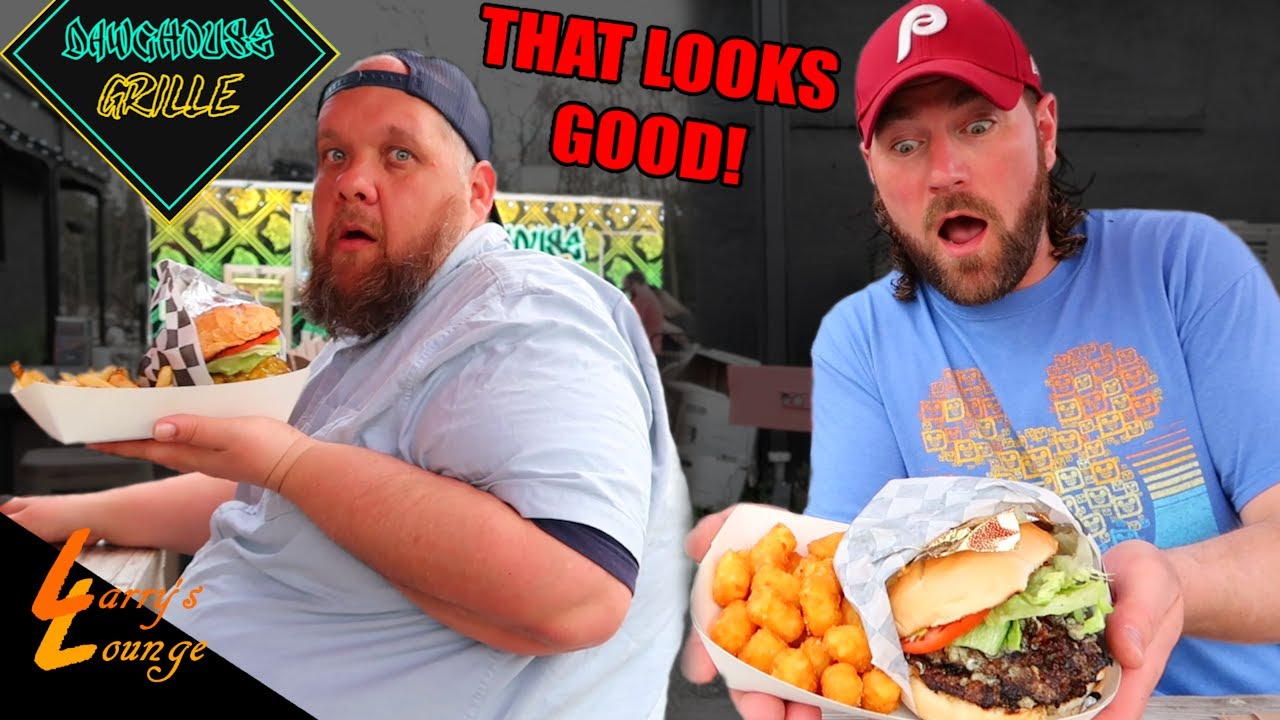 Dudes Gettin' Food! - YouTube