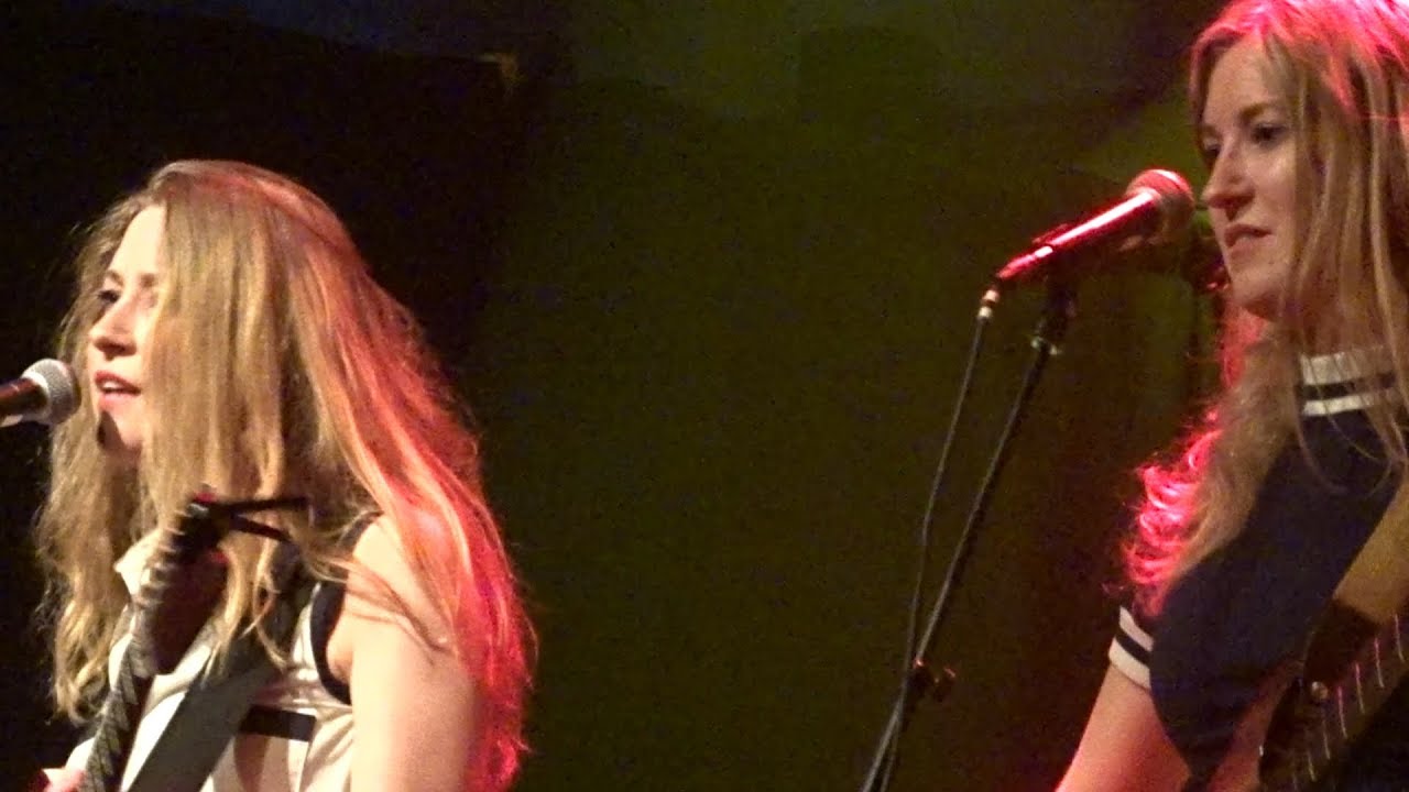 Clean Pete, Paradiso 09-05-2018, Indie Moerstaal - YouTube