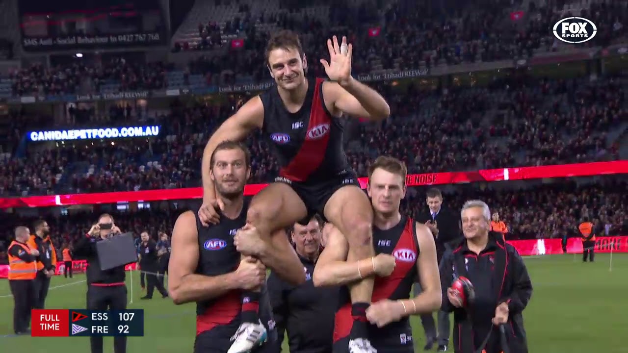 Kelly's incredibly humble act,for Jobe Watson. - YouTube