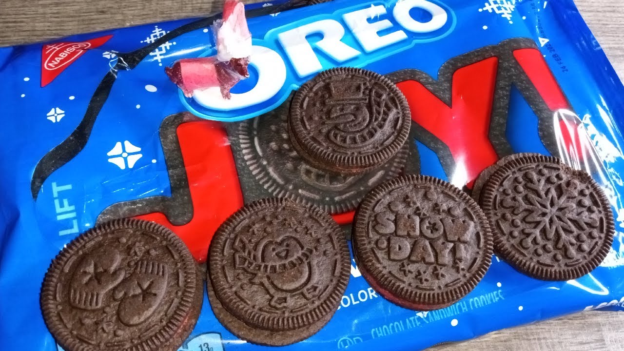 Unboxin Doxin - Oreo Joy! Winter Sandwich Cookies Red Creme - YouTube