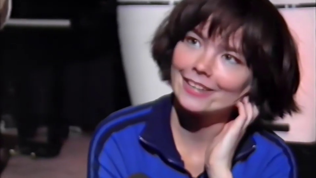 Björk - Gling-Gló interview (Icelandic) (1990) - YouTube