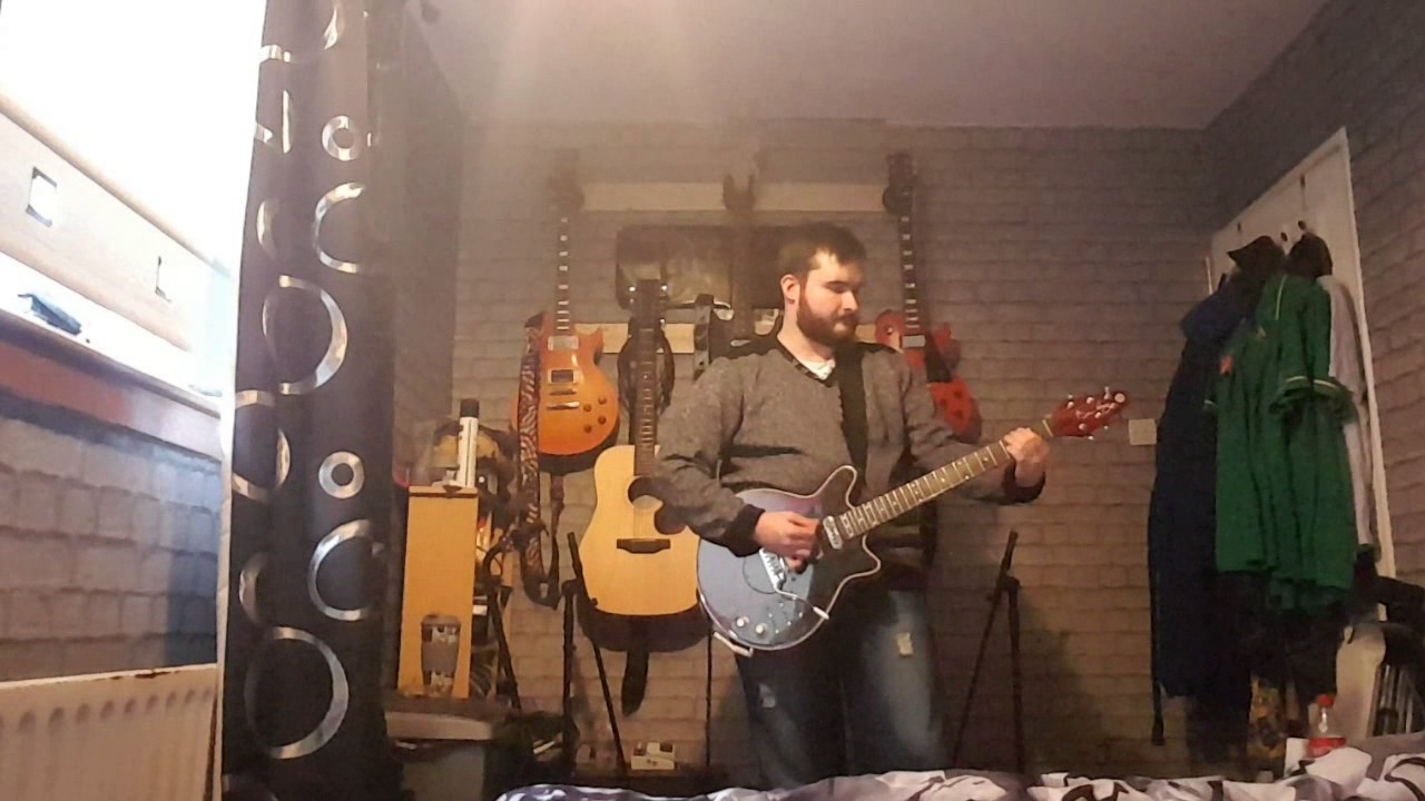 Guitar Recording Test - Brian May Rig - YouTube