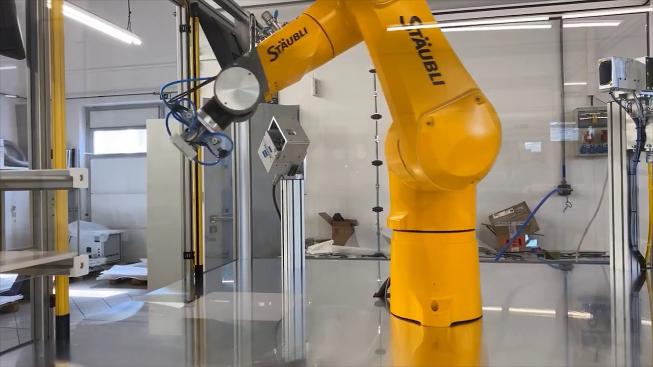 LIN-bot - automatizované pracoviště LINTECH - YouTube