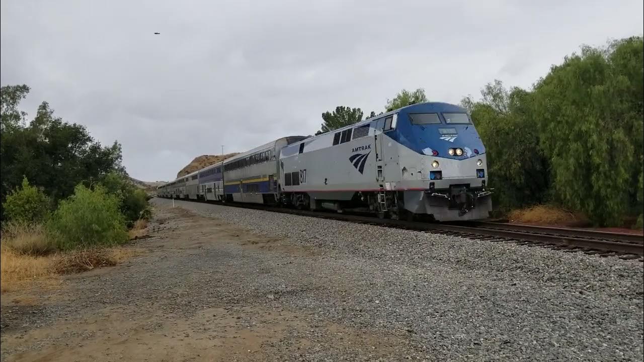 Railfanning next to Oak Park in Simi Valley, Ca - YouTube