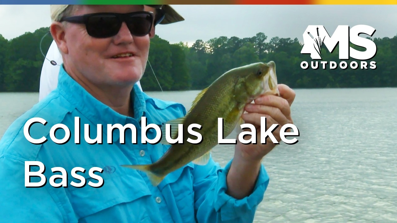 How Bass Fishermen Approach Columbus Lake in Mississippi - YouTube