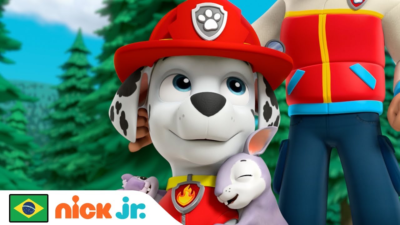 Nick Jr Coelhos 6,183 Camila Coelho Photos & High Res Pictures Getty
