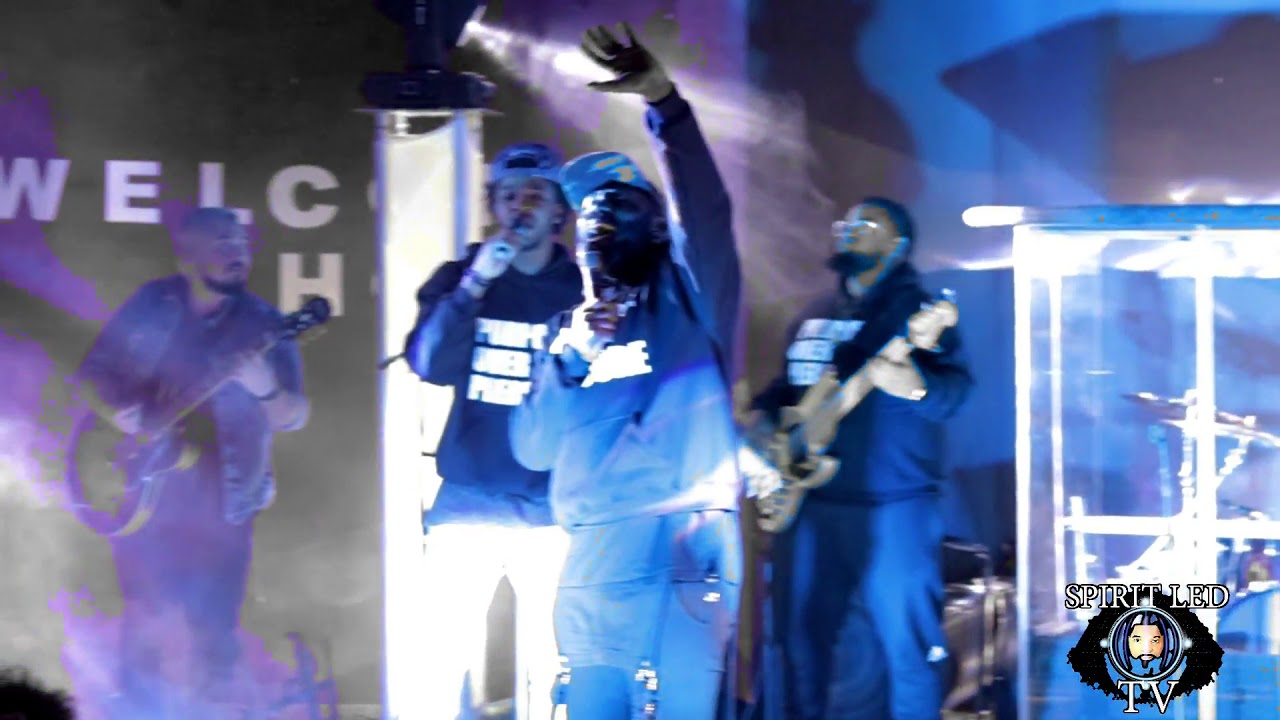 Jonathan Traylor at Tales of a Blue Jay Concert Recap on Spirit Led TV ...