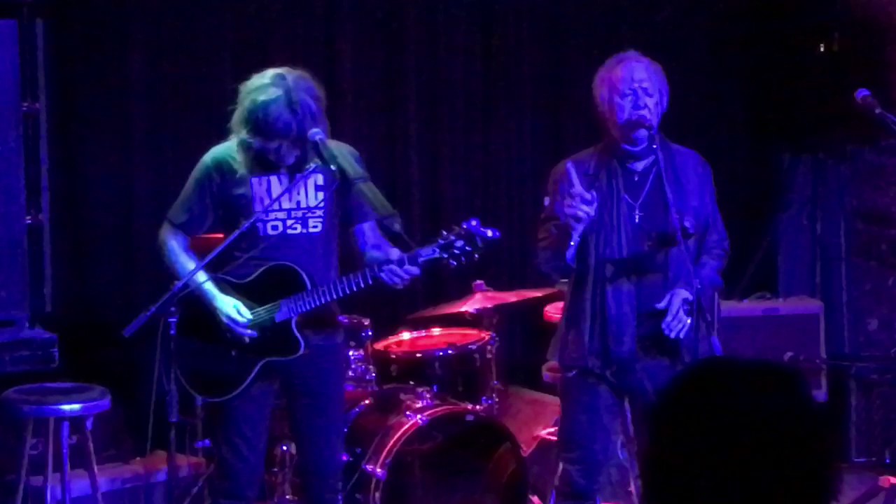 Bowery Electric (Jimmy Kunes and Richie Ranno) - YouTube