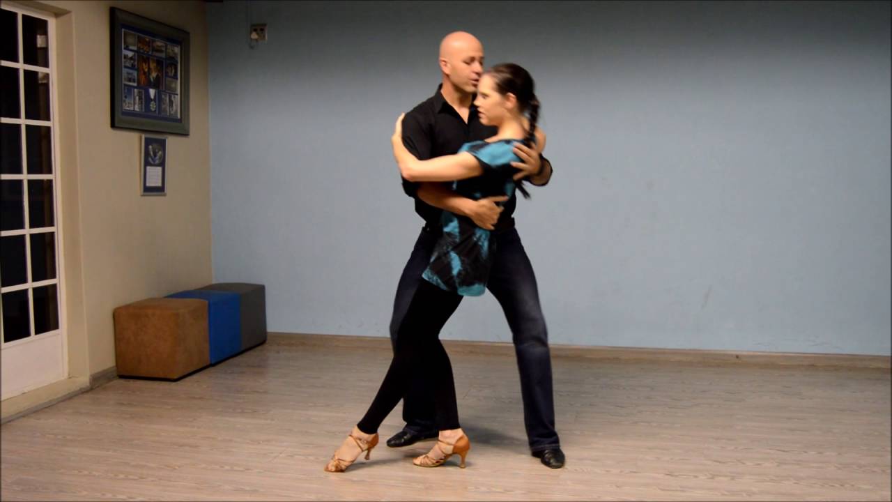 Sokkie In and Out with Dip - YouTube