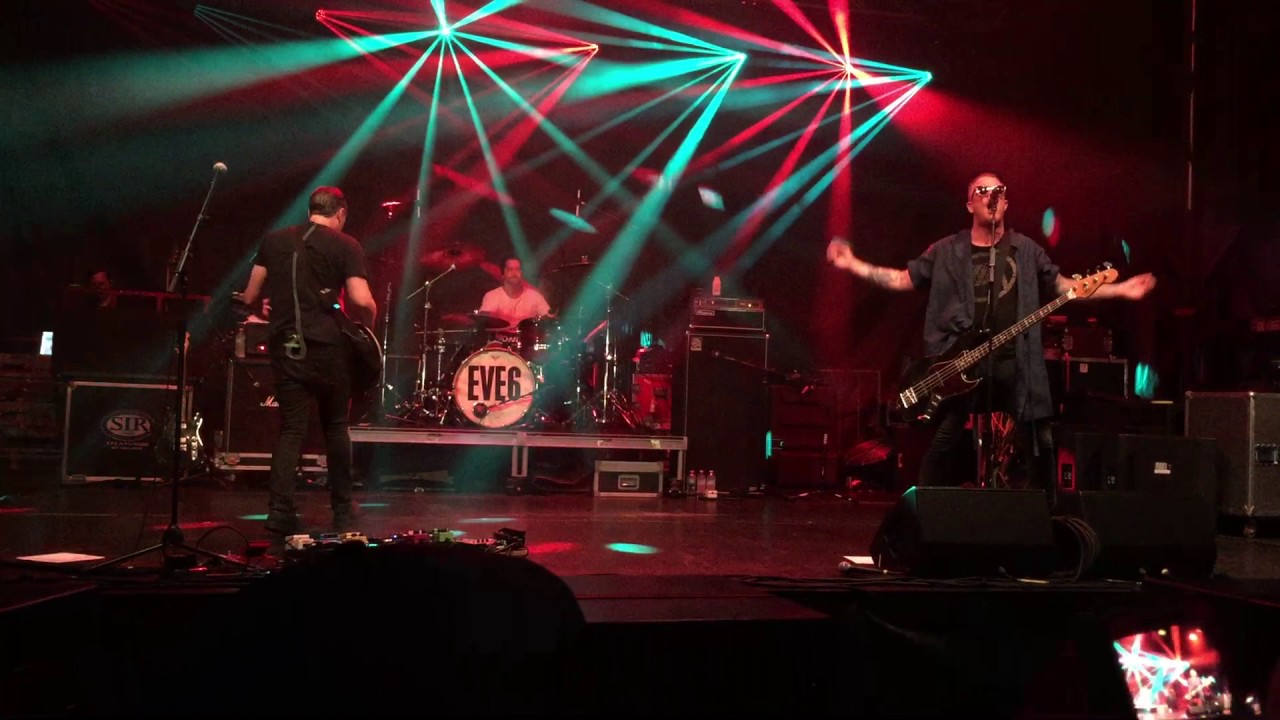 Eve 6 - Amphetamines - live - Oswego, IL 6/16/17 - YouTube