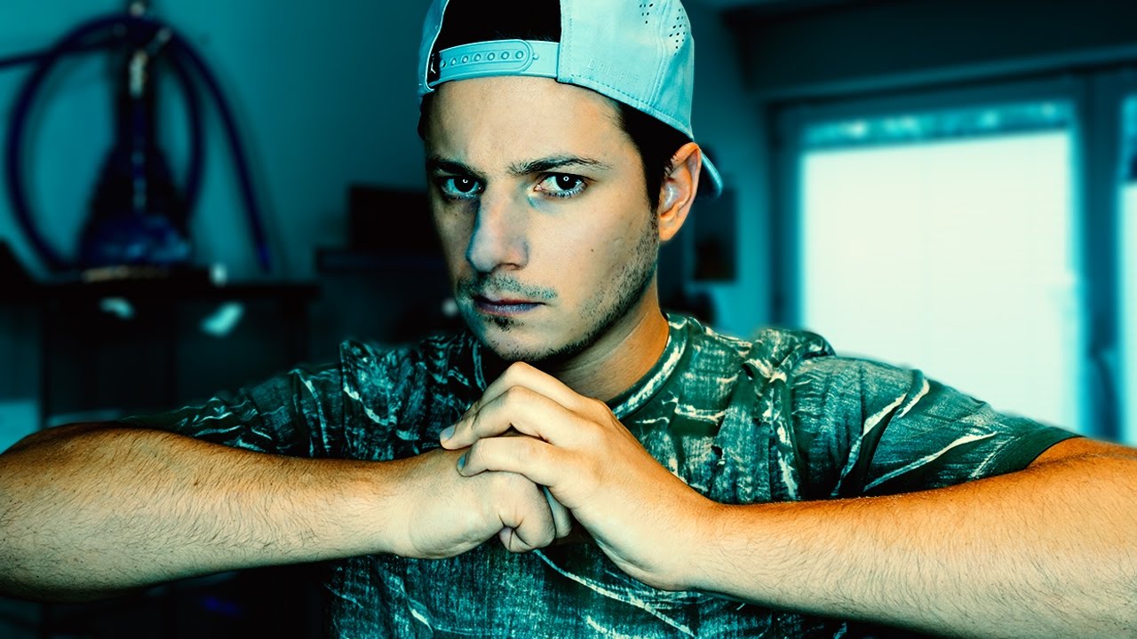 Besten Freund verprügelt... | Meine Schulzeit | Der Hardi - YouTube