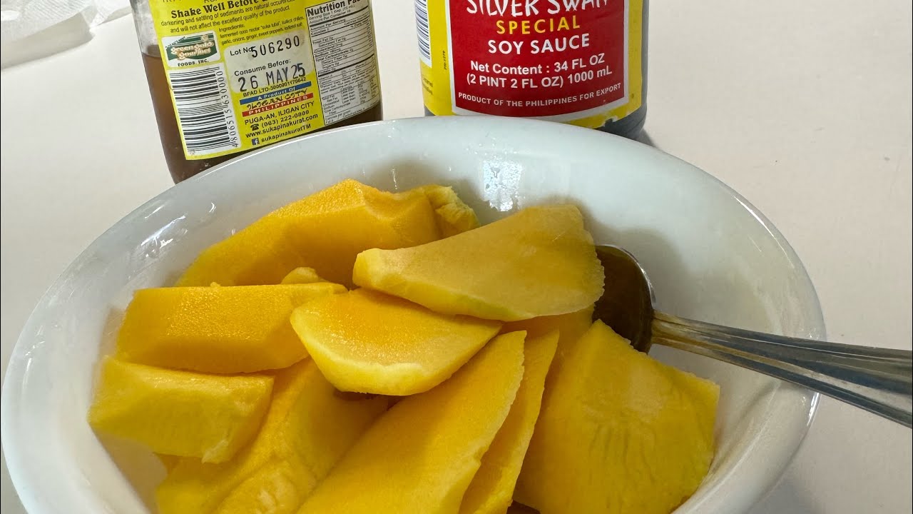 Craving satisfied mangga with pinakurat and soy sauce - YouTube