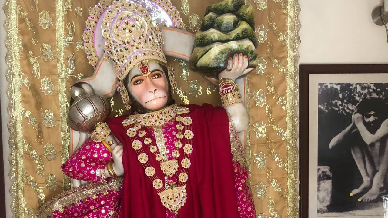 Neem Karoli Baba & Sombari Baba ️ Kakrighat Temple (2018) - YouTube