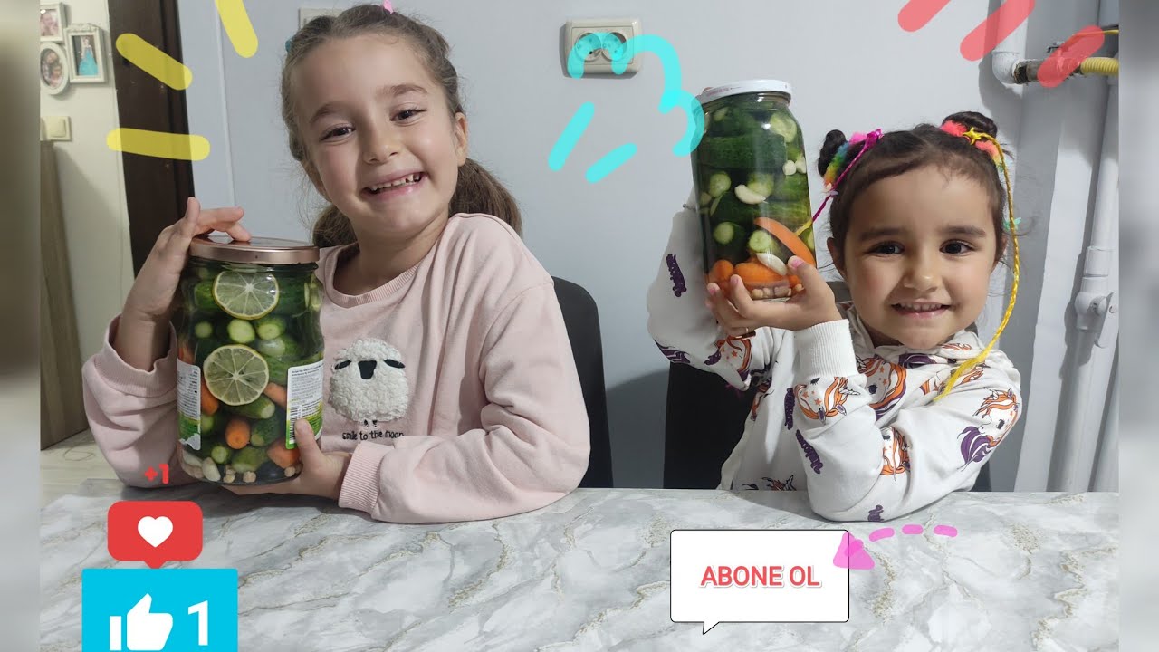 ECEM ve ELİF MUTFAKTA TURŞU KURDUK.. KIŞLIK HAZIRLIĞI... ت وصفة المخلل. كيفية صنع المخللات - YouTube