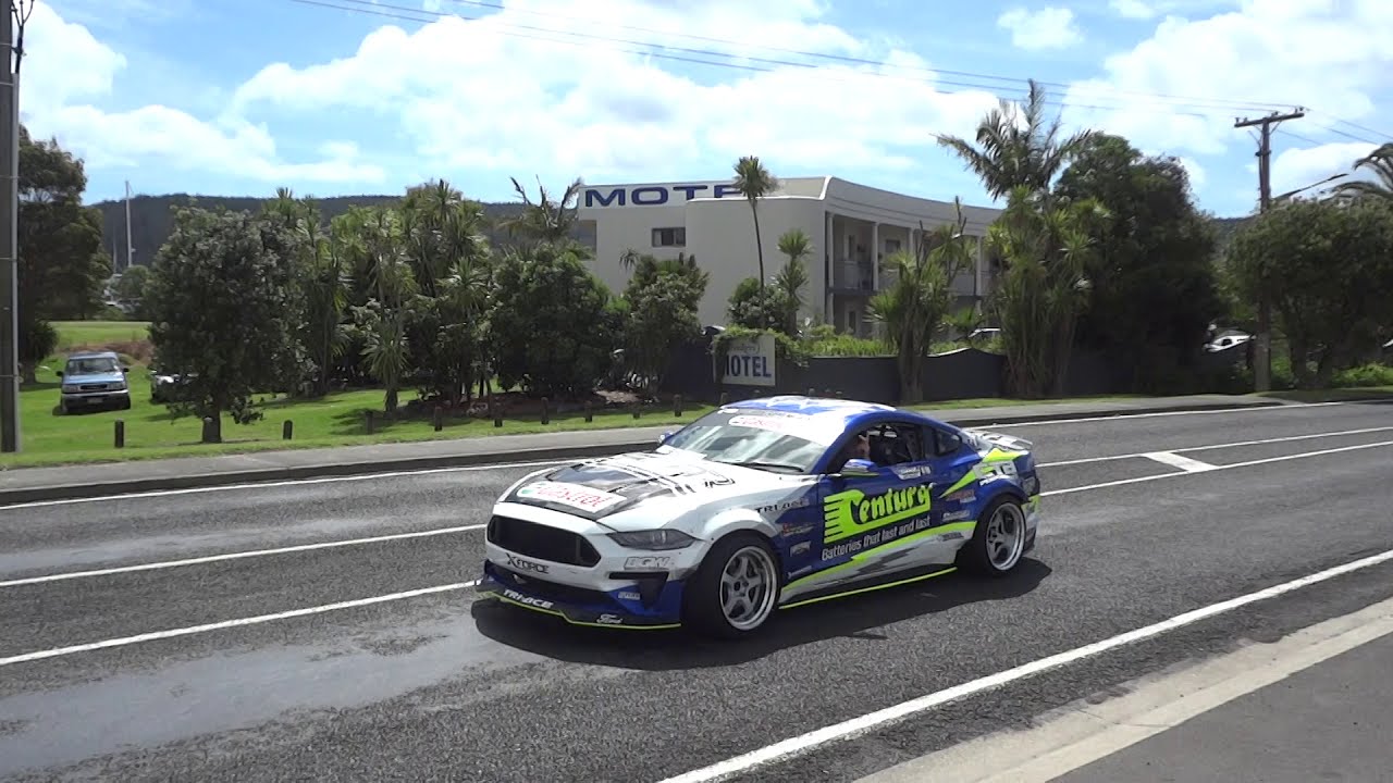 Beach Hop 2020 heading to Onemana after leaving Whangamata. - YouTube