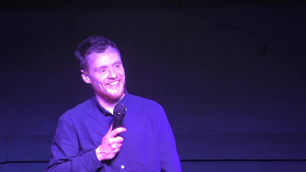 Andrew Lawrence, stand-up comedy: Scared - YouTube