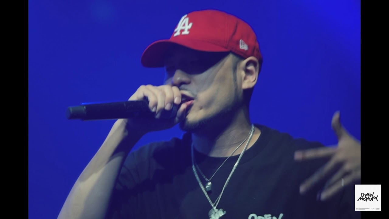 ODEE X VIANN - TAXI (LIVE) - YouTube