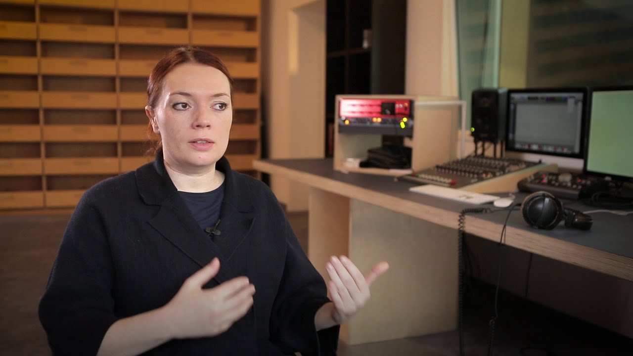 Zoë Beck im exklusiven Video-Interview - YouTube