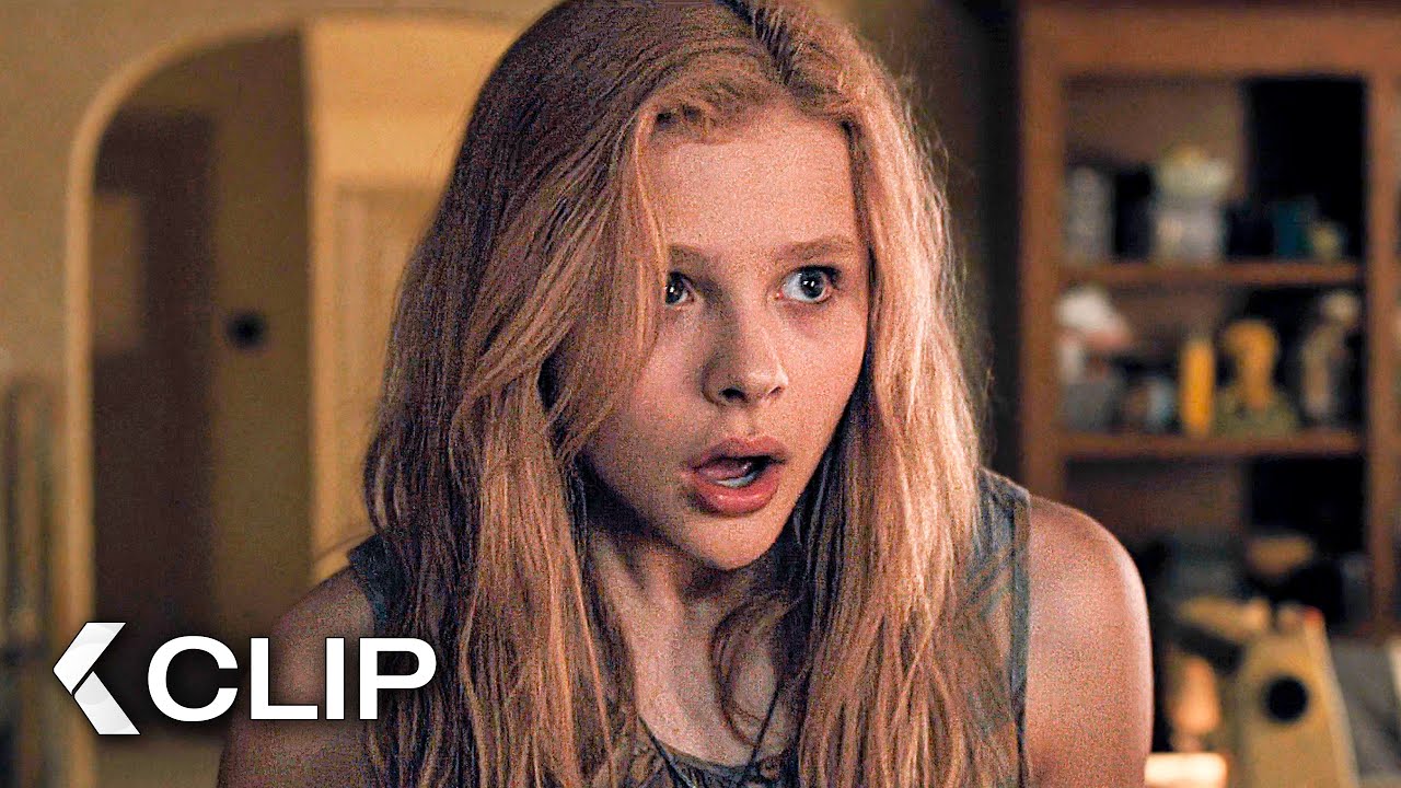 When Your Mom Says Prom Is A Sin - CARRIE Clip | Chloë Grace Moretz ...