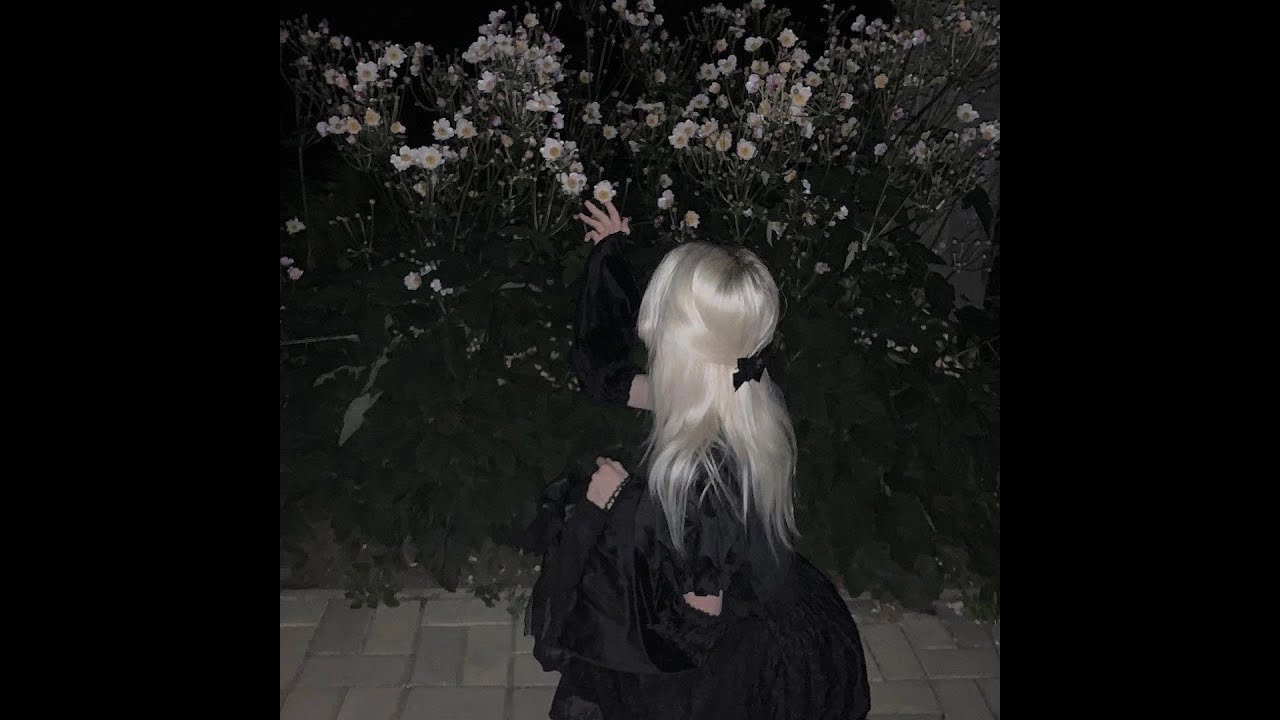 Two-Headed Mother - YouTube