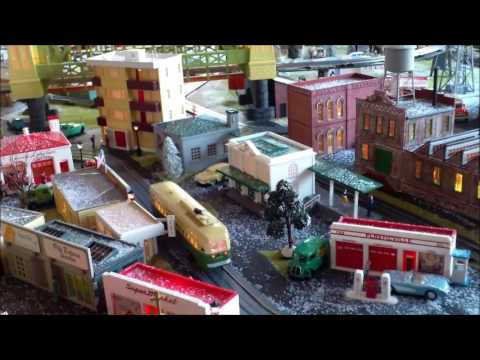 MTH trolley demonstration - YouTube