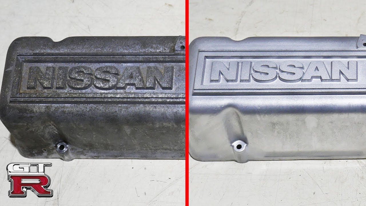 HOW TO RESTORE A VINTAGE VALVE COVER TO NEW - YouTube