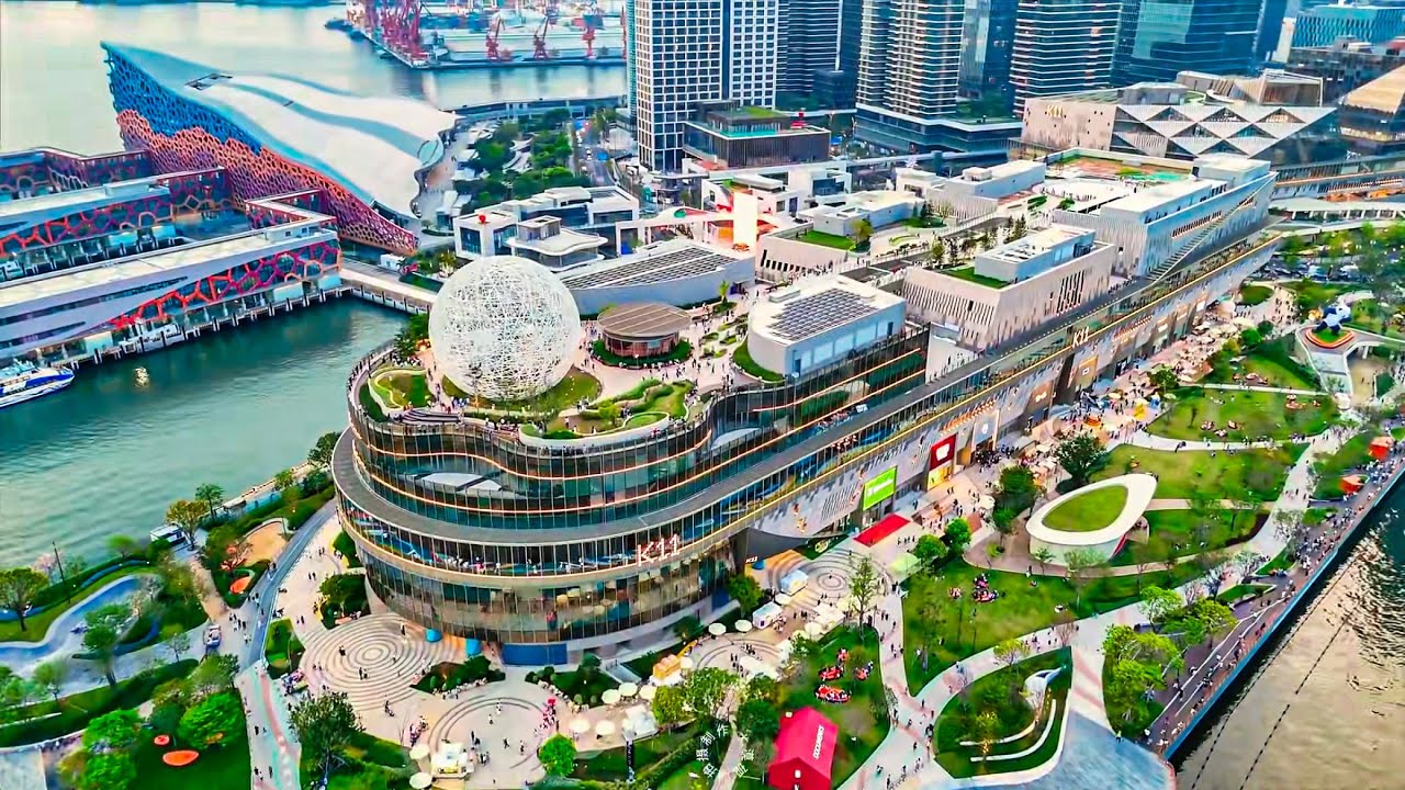 Is This Really a Shopping Mall? 4K Walk Through K11 ECOAST at Shenzhen ...
