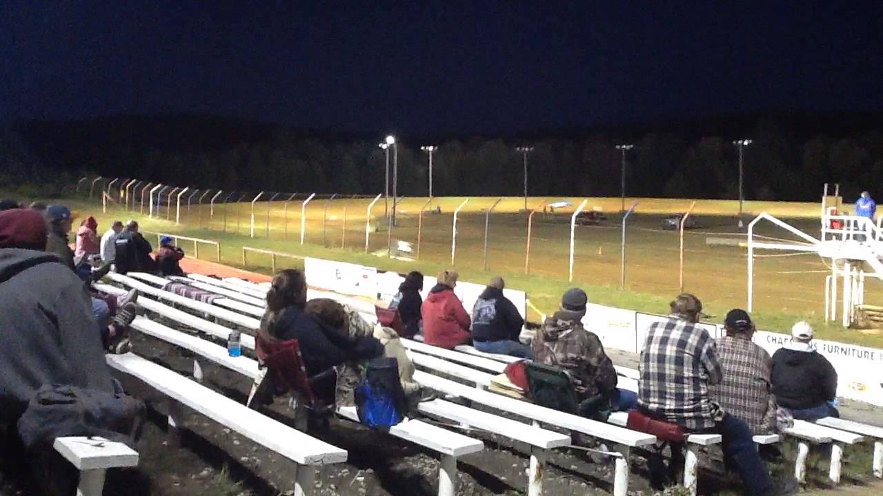 Dog Hollow Mod 4 cylinder race - YouTube