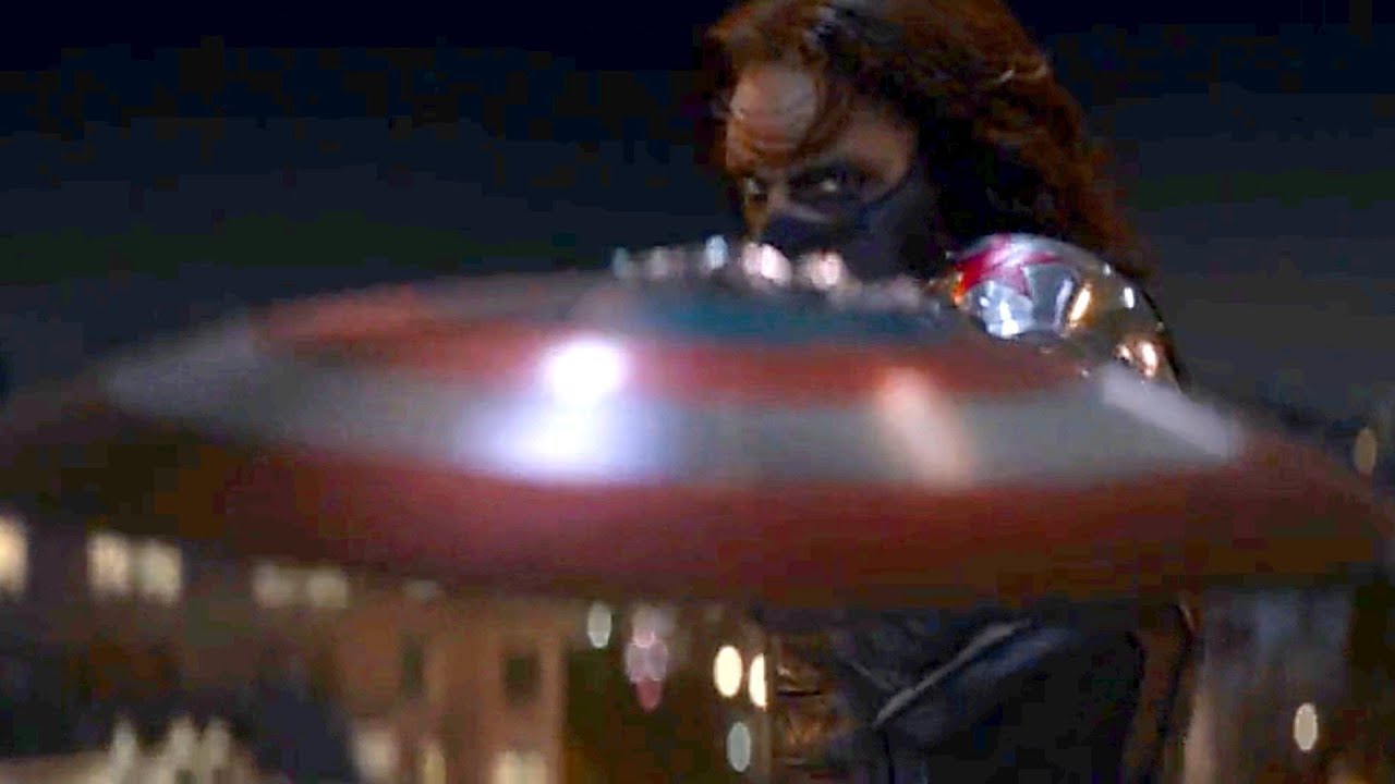 [HINDI] Winter Soldier Catch the Shield of Captain America Scene ...