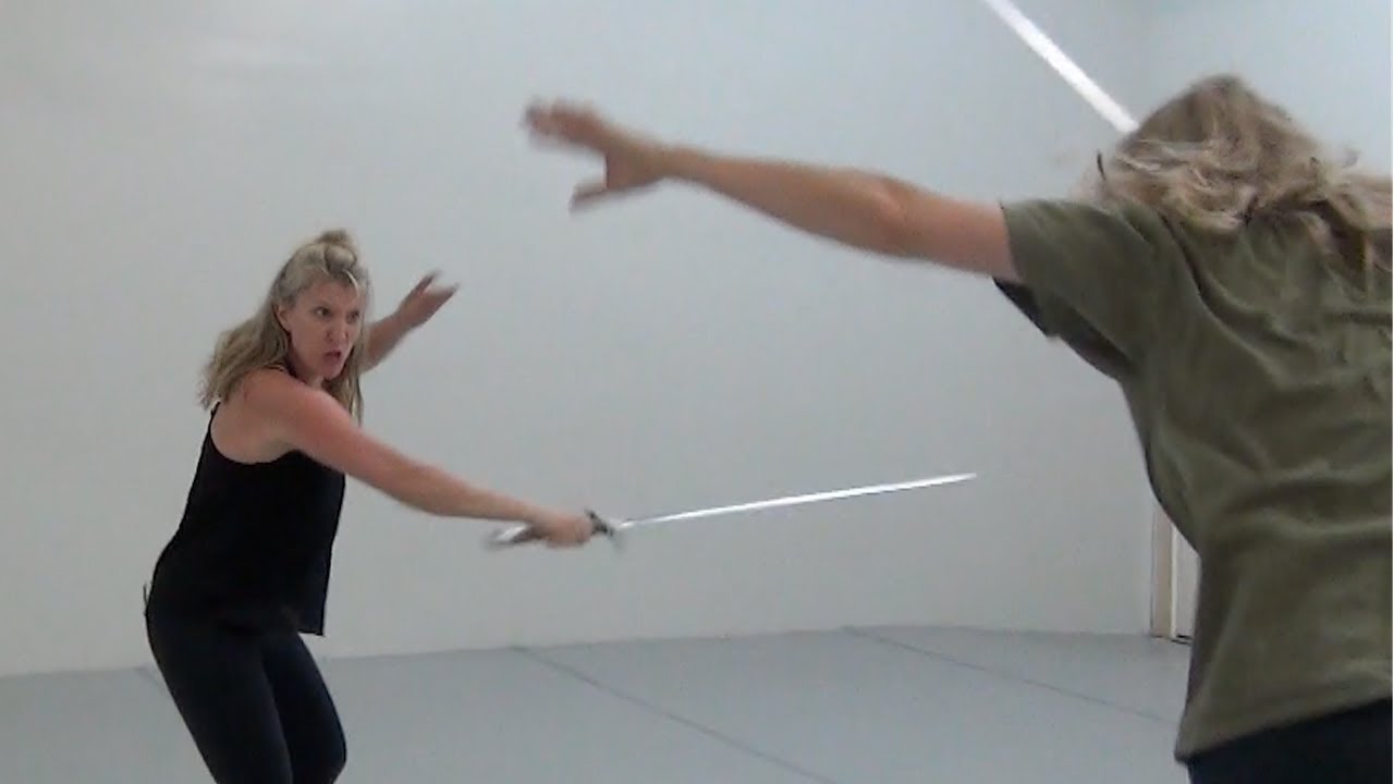 Amy S and Kim T - Advanced Broadsword Fight - YouTube