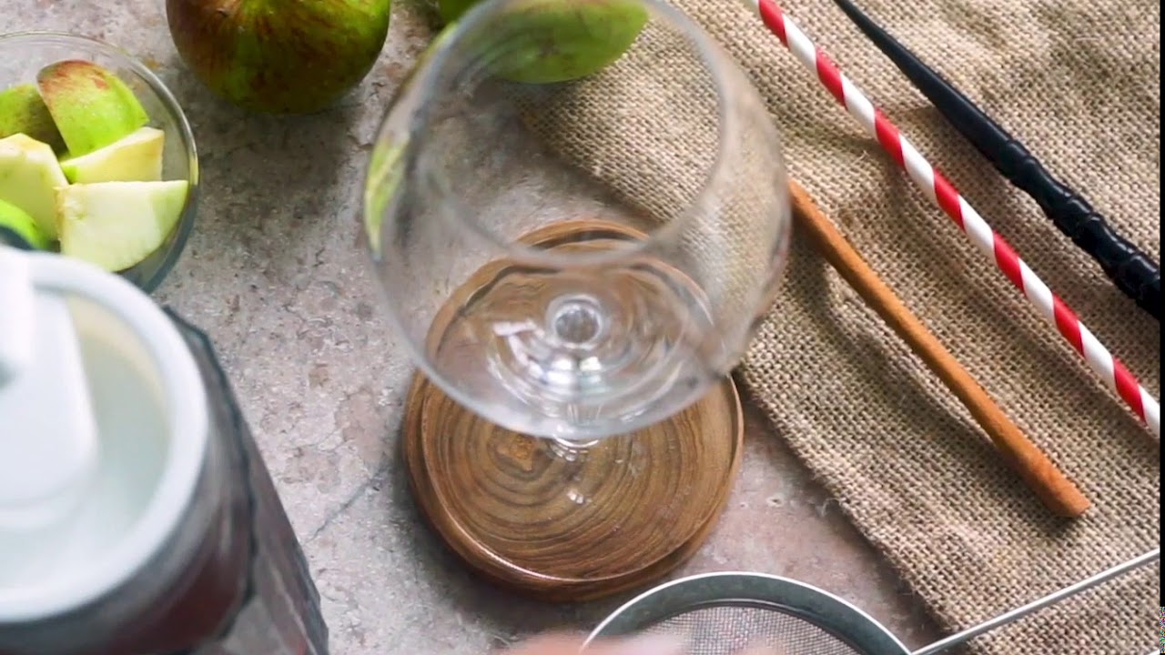 Cold Brew Apple Pie Wine - YouTube