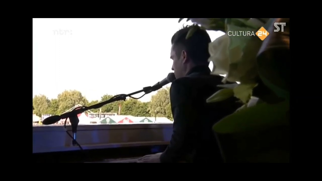 The Killers: Sam's Town live 2009 - YouTube