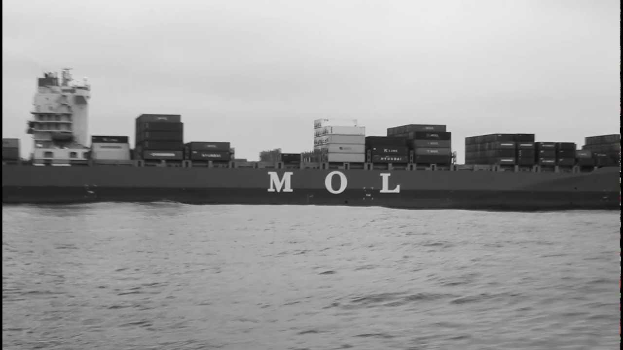 Taking the stern of the Mol Explorer - YouTube