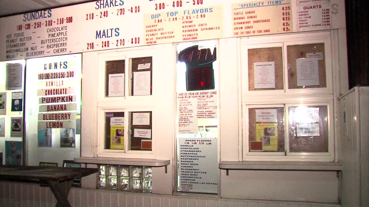 Durbin Magic Freeze armed robbery - YouTube