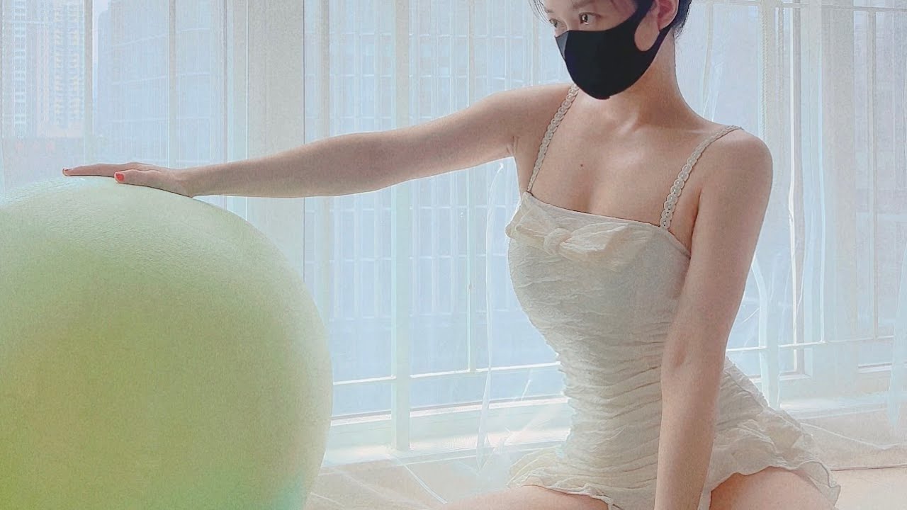 YOGA STRETCH SESSION | Chinese Ballerina - YouTube