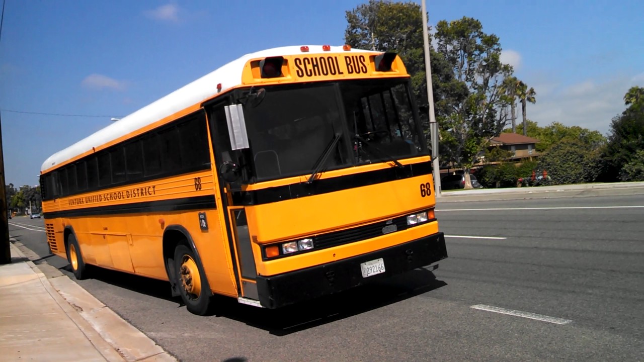Crown supercoach series 2 bus 68 take off! - YouTube