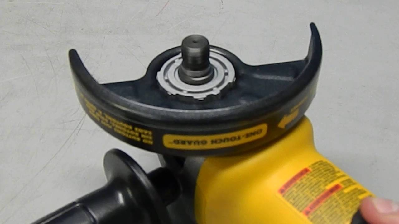 Dewalt Angle Grinder Demo DWE402 - YouTube