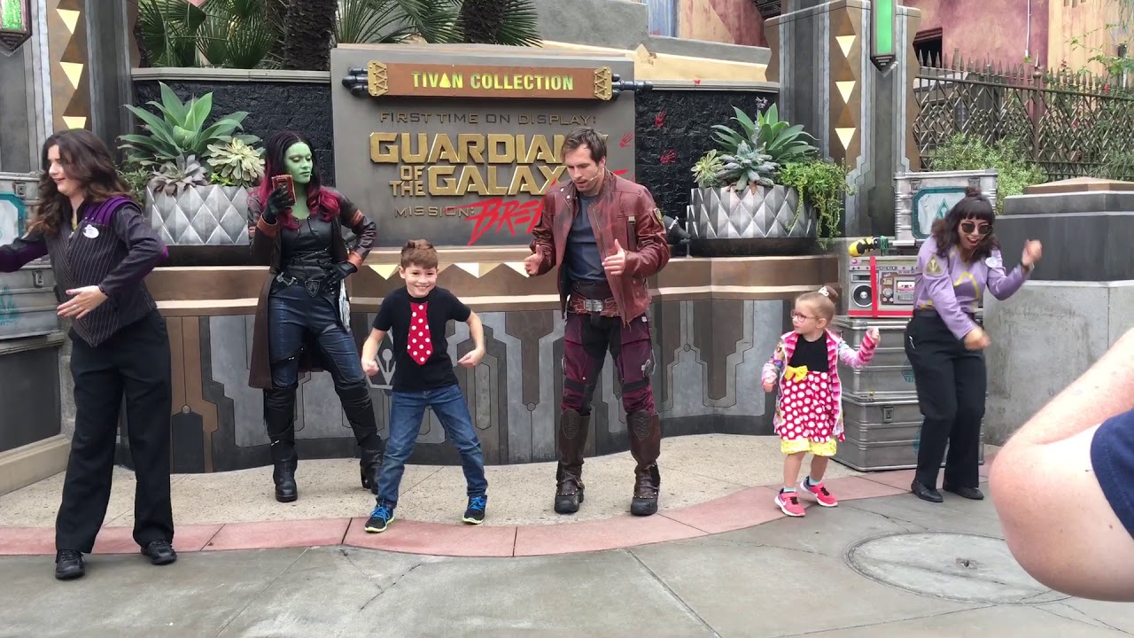 Guardians of the Galaxy Dance Off - YouTube