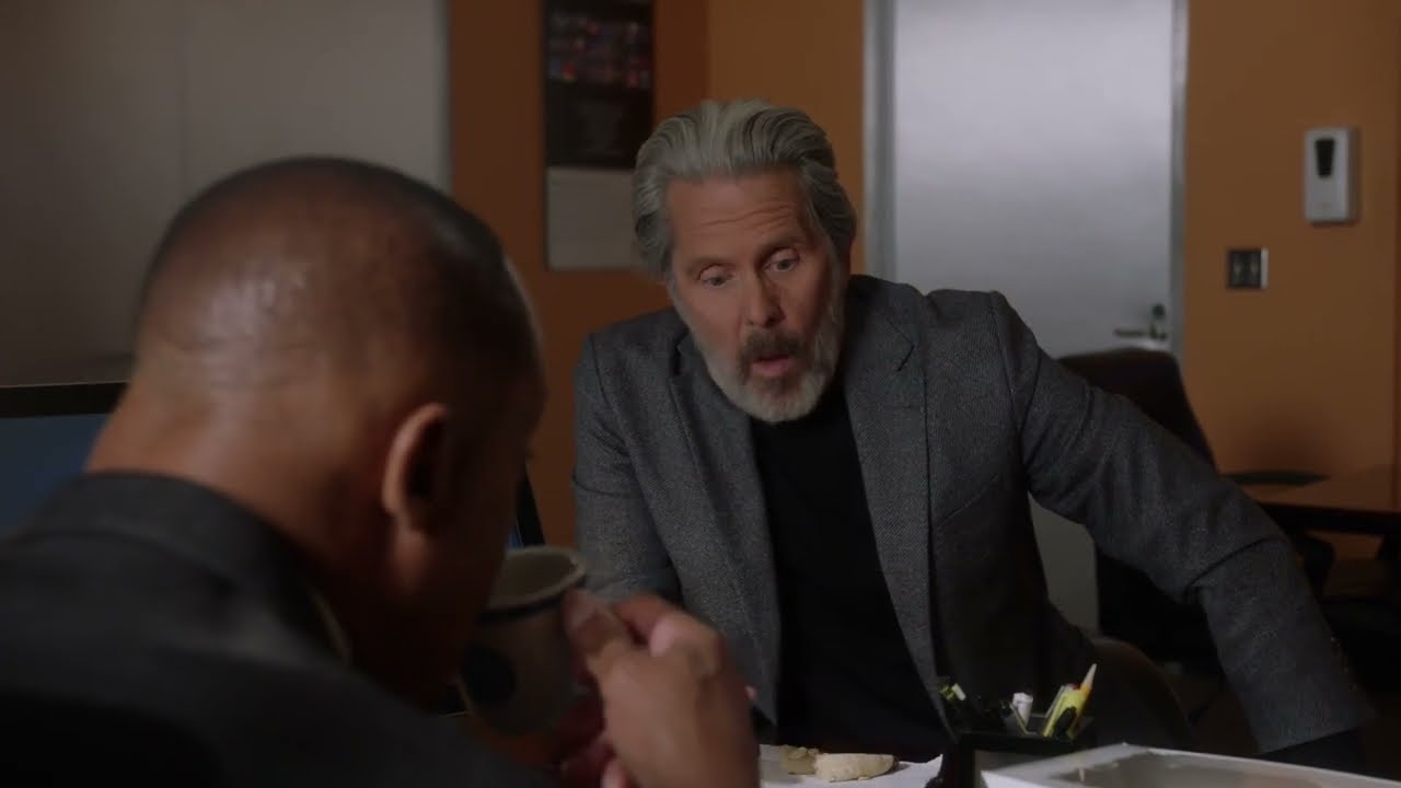 NCIS 19x11 Sneak Peek Clip 4 "All Hands" - YouTube