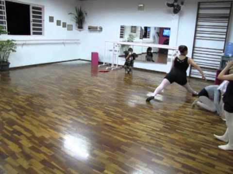 Solo Thinker Bell - Boo Gabii - YouTube