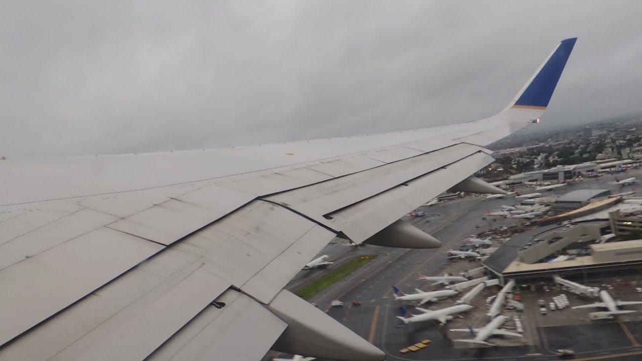 United Airlines Boeing 757-200 [N505UA] push back, start up, and ...