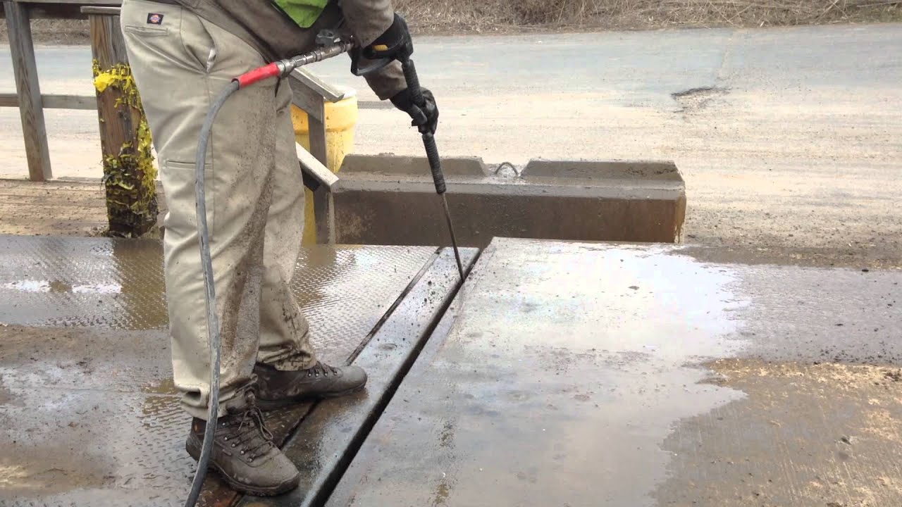 Truck Scale Cleaning | Bethlehem PA | 18017 - YouTube