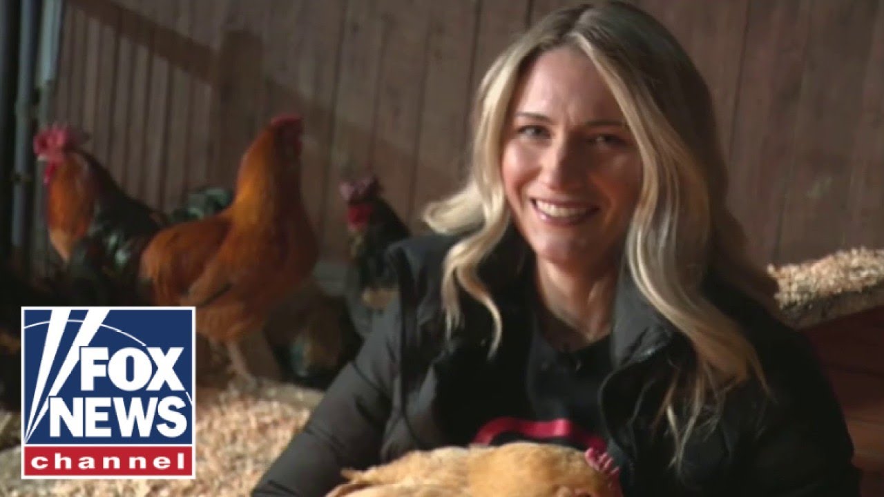 ‘The Chicken Lady’ joins Tucker to talk skyrocketing egg prices - YouTube