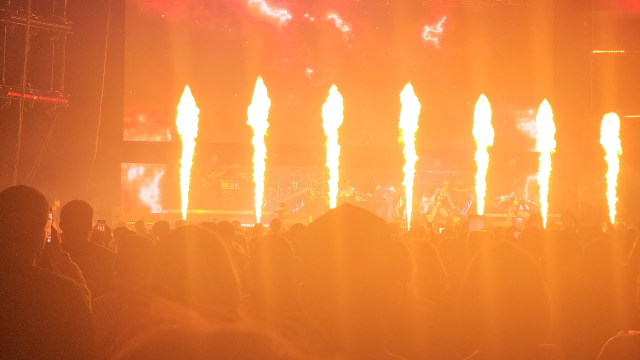 "Yandel" Mega Bash 2023 Dec 2, 2023 - YouTube