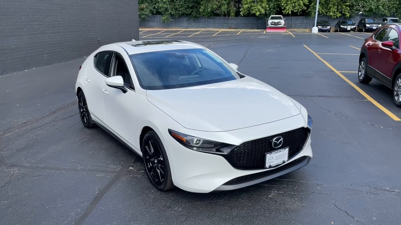 2022 Mazda Mazda3_Hatchback Libertyville, Glenview Crystal Lake ...