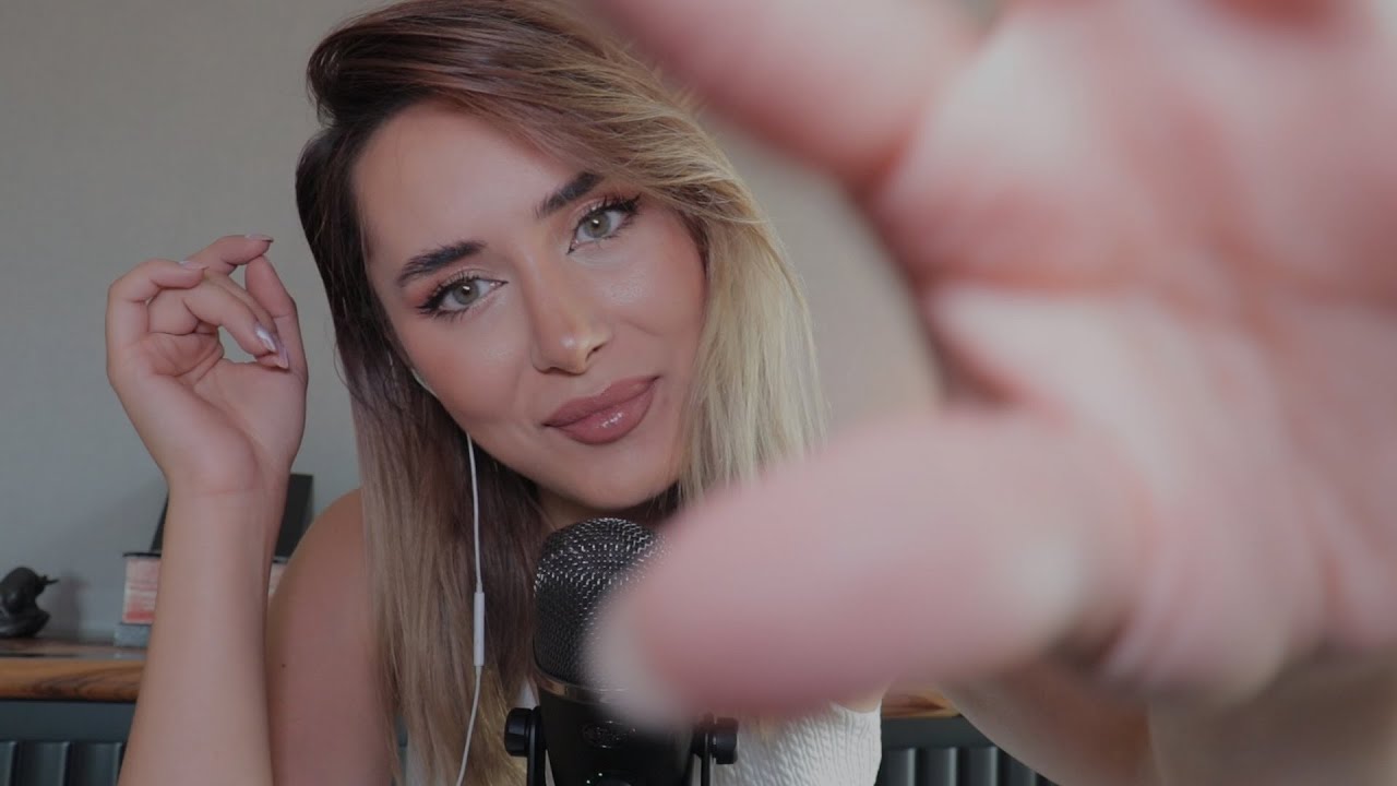 ASMR Türkçe | Fısıltılarla Dinlendirici Kitap Okuma Deneyimi - YouTube