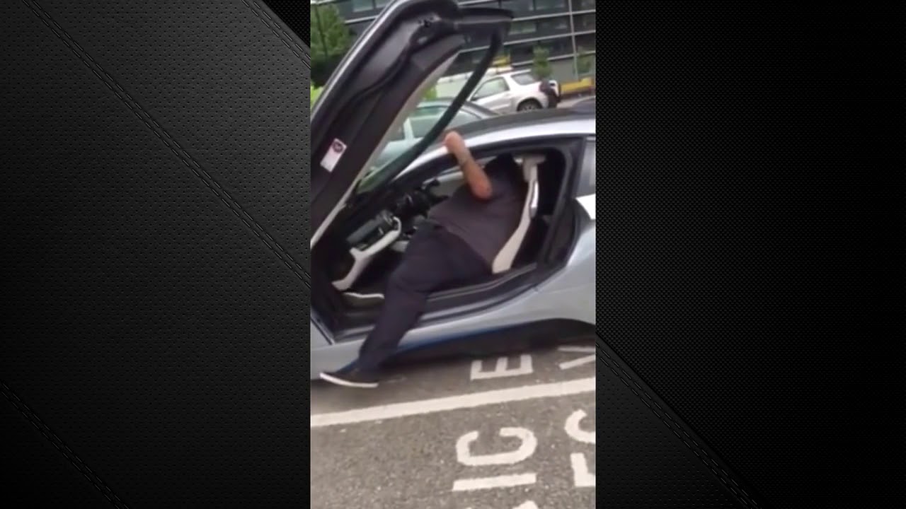 Fat Guy Tries To Get Out Of A ferrari - YouTube